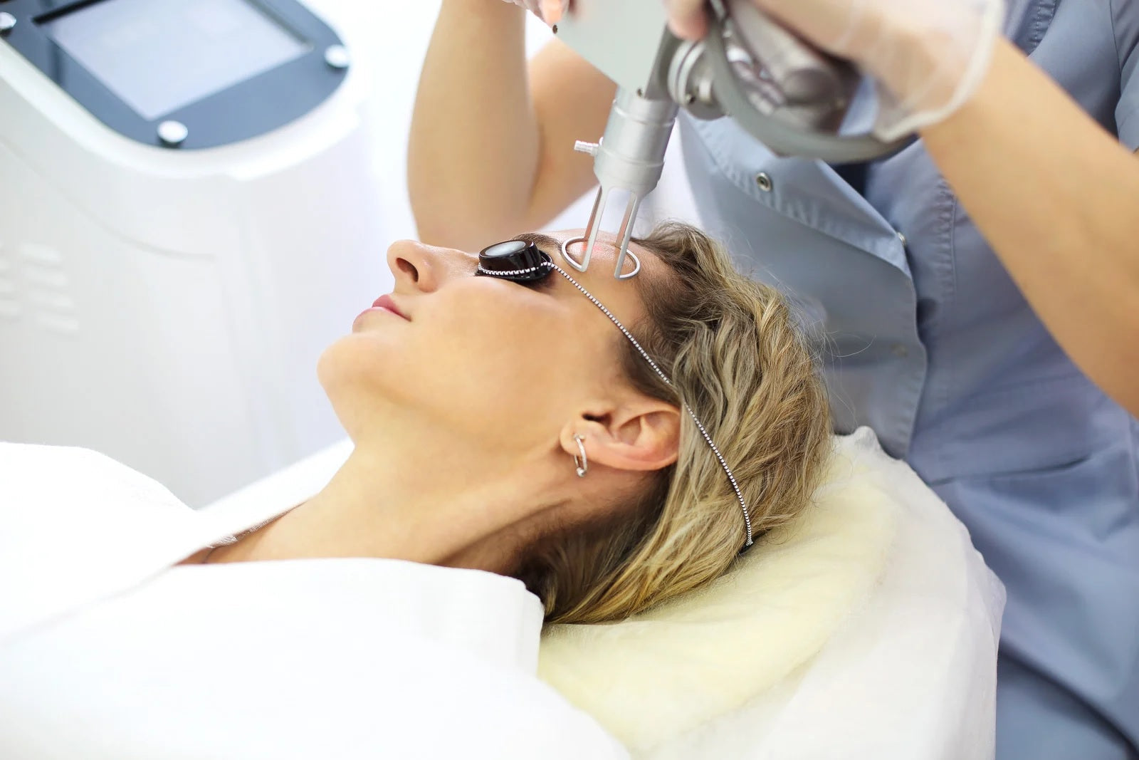 Laser Skin Resurfacing: Turning Back the Clock on Aging Skin